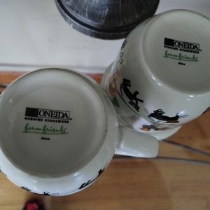 Oneida | Kitchen | Oneida Genuine Stoneware Farm Friends Coffee Tea Cup ...
